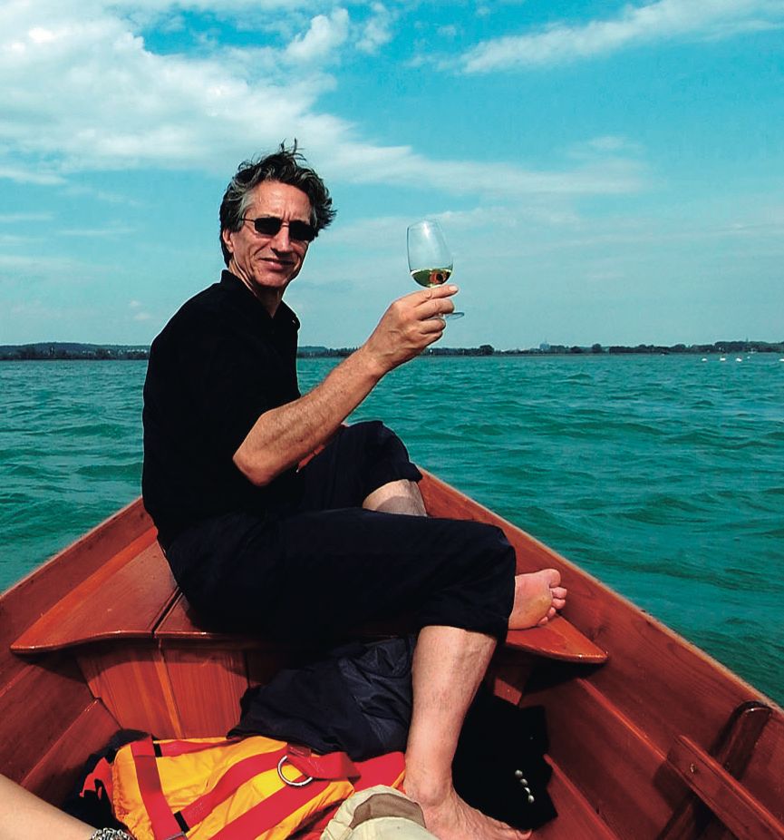 Blog de José Peñín - Retratos: Carlos Delgado, el joven octogenario | Peñín - Peñín digital