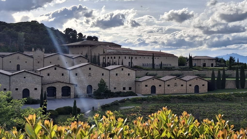 Sobre vinos - Los 100 puntos de la Guía Peñín: Castillo Ygay 2012 Gran ...